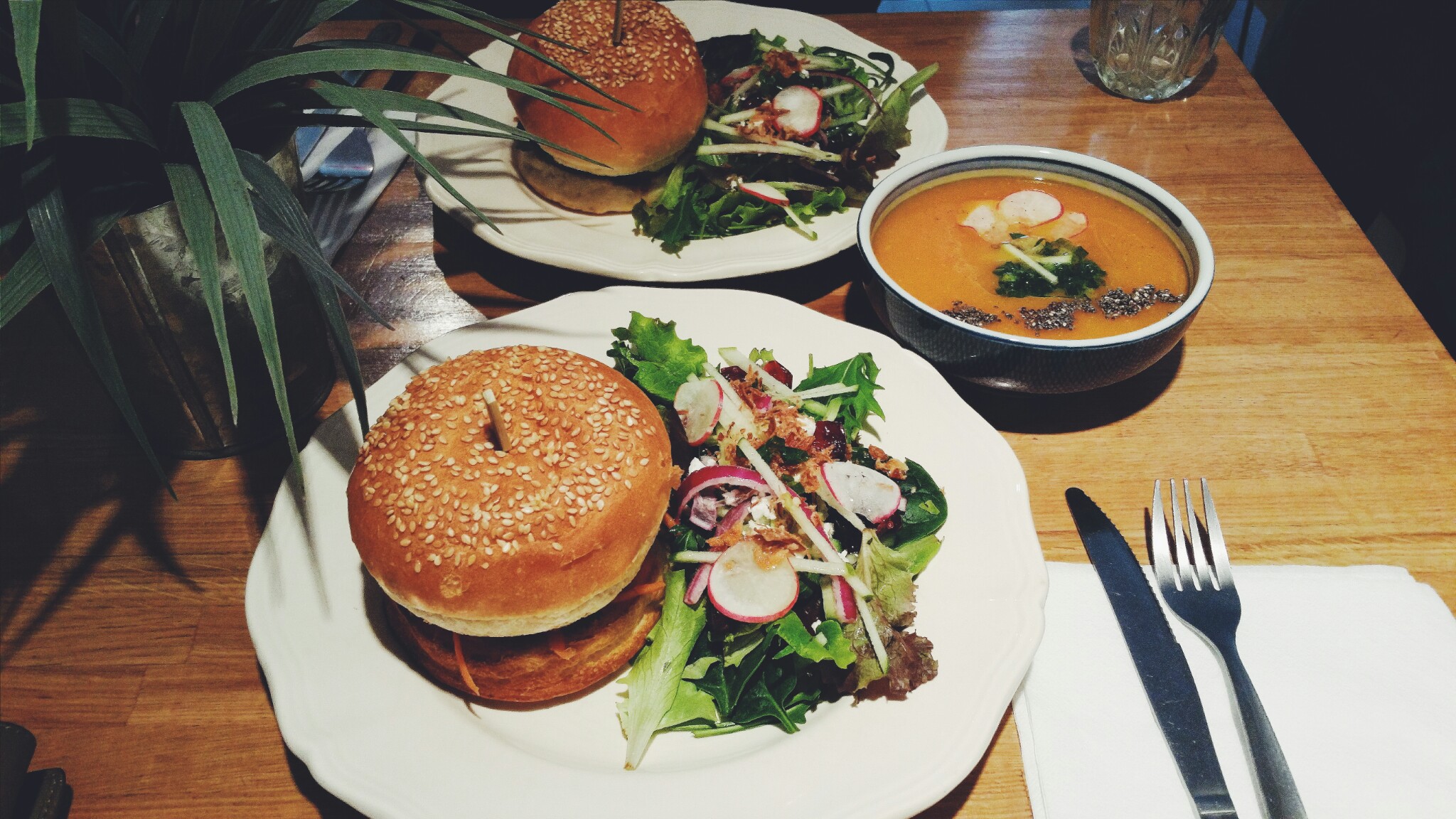 banh-mi-vietnamese-burger-paris | My parisian life